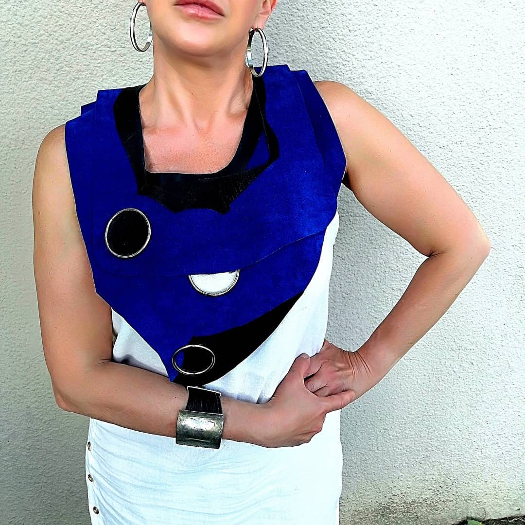 Gala: “Jewelry With A Mind and Attitude of its Own” “Fashion For ...