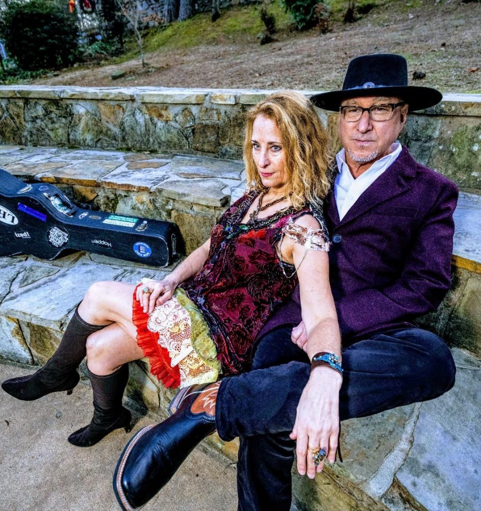 Banjo Ace Barry Abernathy is Back With Some Friends - MobAngeles